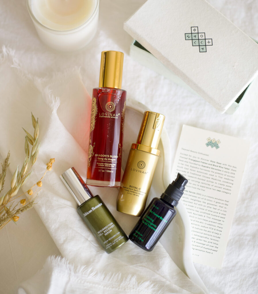 Boxwalla India - Shop Luxury Beauty Boxes & Book Boxes